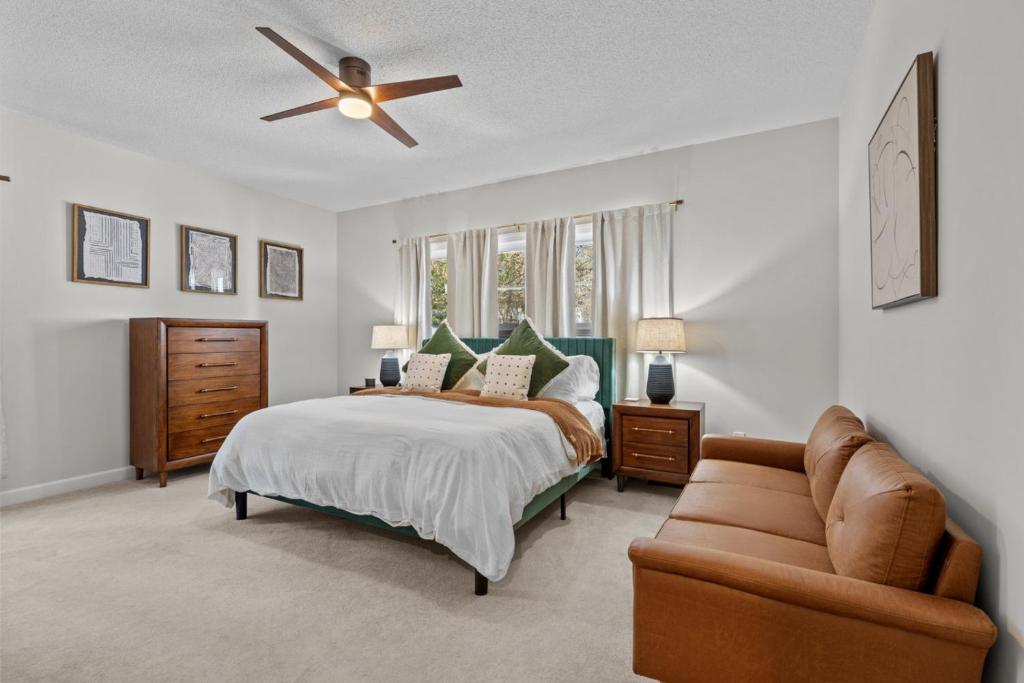 Eagle's Nest - Village of Pinehurst Home with Pool Table and Poker ...