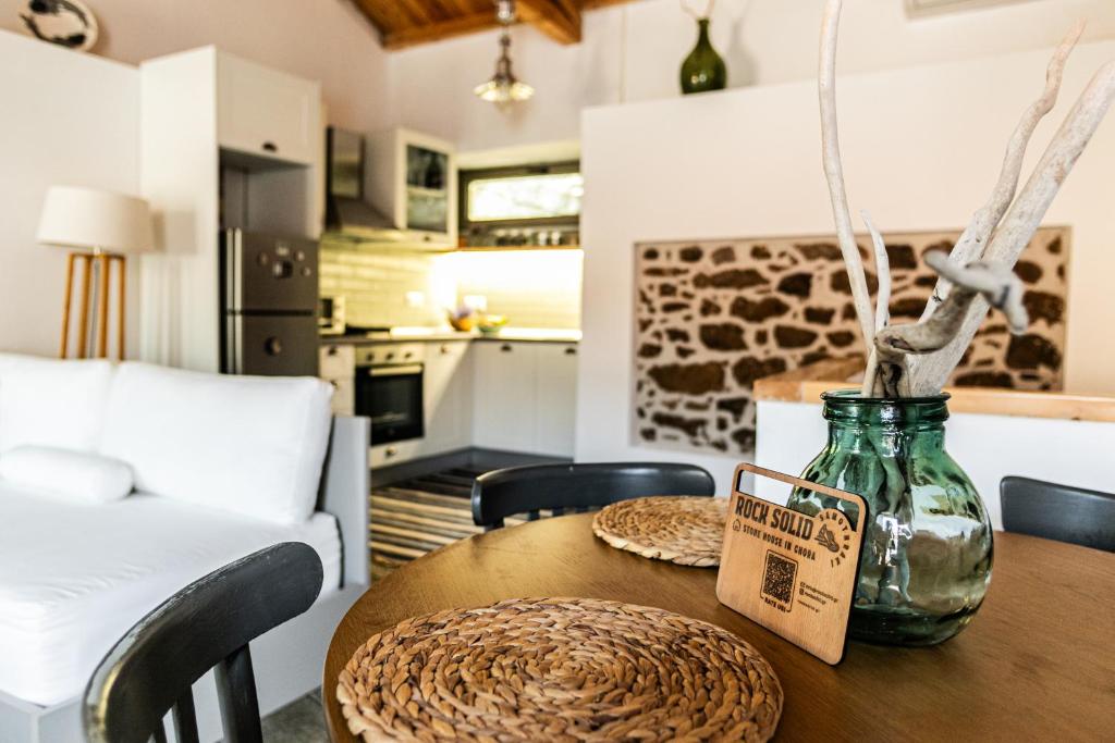 Rock Solid Stone House - Chora Samothraki, Samothraki (updated prices 2026)