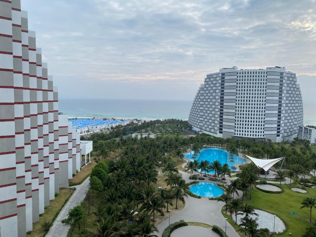 Arena Cam Ranh Seaview Resort, Cam Ranh International Airport (preços ...