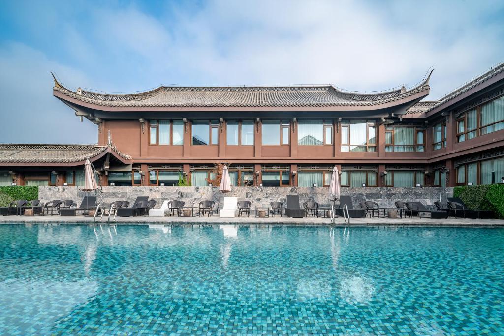 Yangzhou Seclusive Life Hot Spring Resort, 양저우 (2025년 최신 요금)