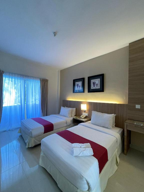 Rompin Beach Resorts, Kuala Rompin (updated prices 2025)