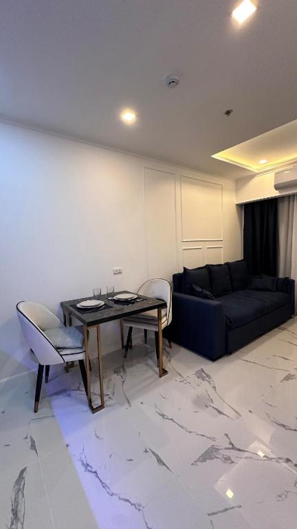 The Empire Tower Pattaya, Jomtien Beach (updated prices 2025)