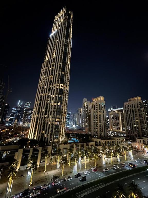 Lux Studio Boulevard Cen 5min walk Dubai mall,BurH, Dubai (preços ...