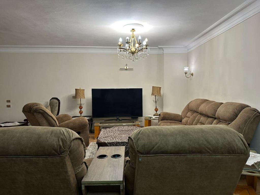 Airport oasis-3-Bedroom Luxury flat, Cairo (updated prices 2025)