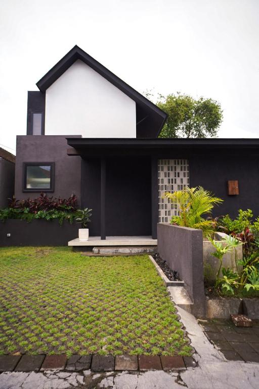 House Yuki - Brand New 3 Bedrooms Villa, Canggu (updated prices 2026)