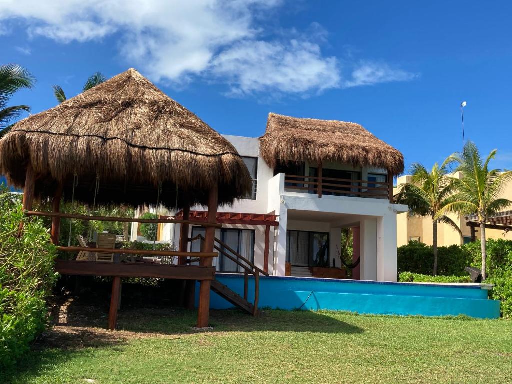 Breathtaking Ocean View Villa, Isla Mujeres (updated prices 2025)