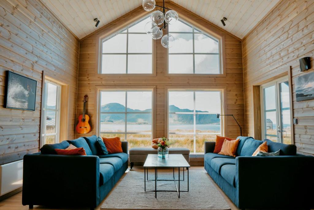 Spacious, modern cabin Ramberg Lofoten, Ramberg (updated prices 2026)