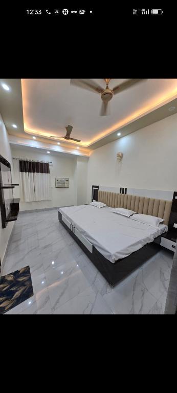 HOTEL Dev Shree Dham, Vrindāvan (updated prices 2025)