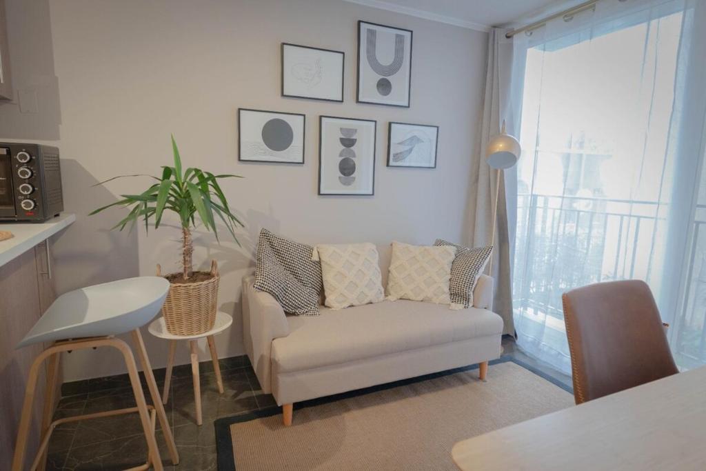 A pasos del Metro - Museo Memoria - Santiago Centro, Santiago (updated ...