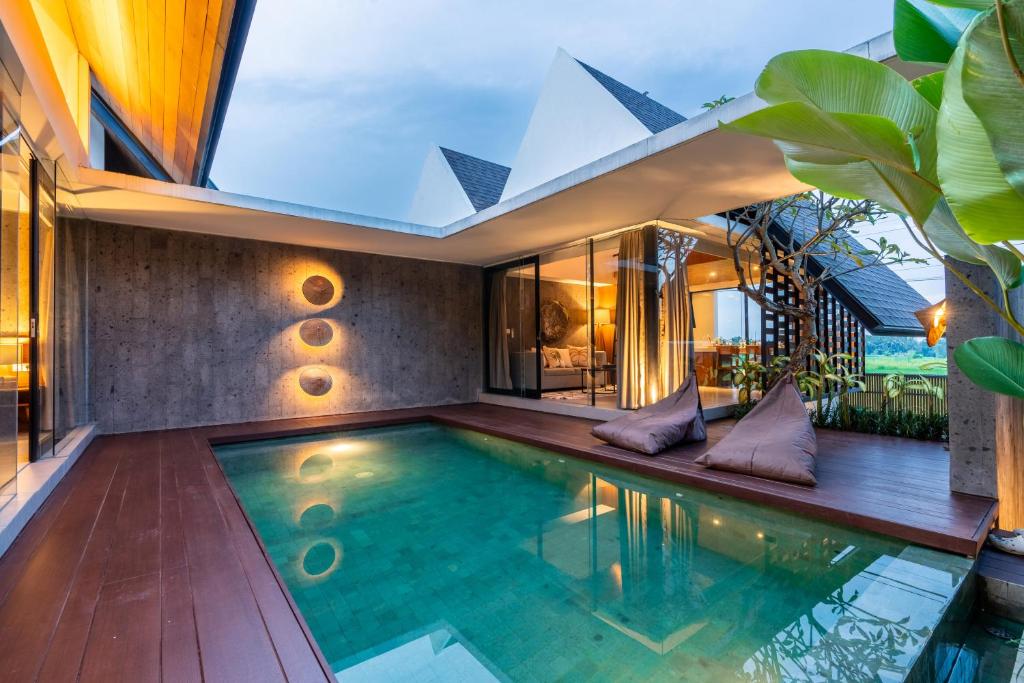 Villa Padi - Breathtaking Design with Pool & Ricefield Views, Ubud ...