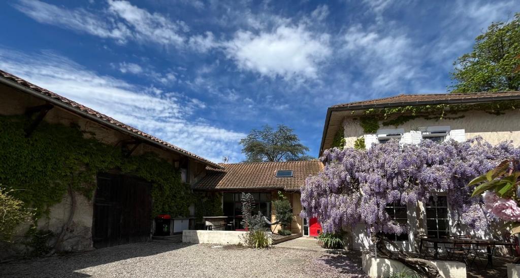 Le vermeil - demeure de charme avec spa - Borne de recharge électrique ...
