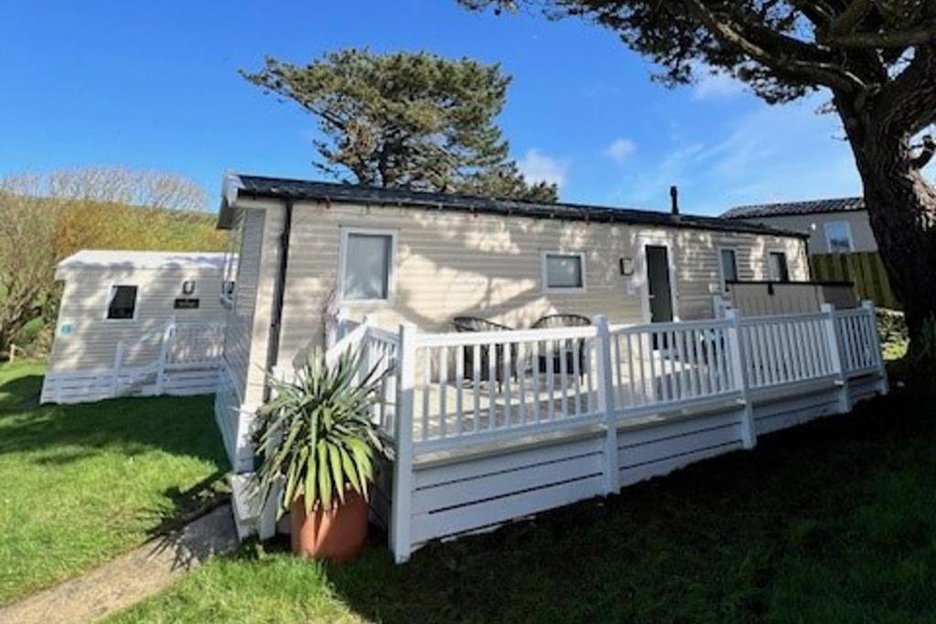 Caravan at Newquay Bay Resort - 3 Bedrooms, Newquay (precios ...