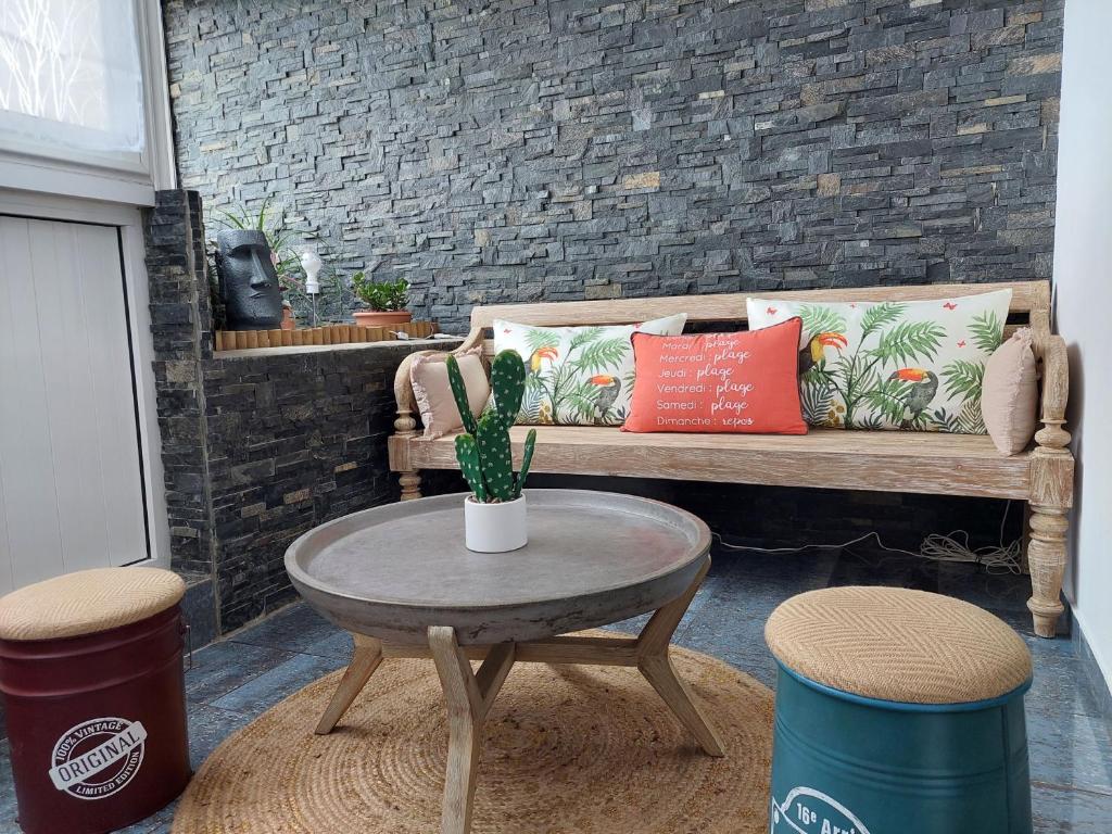 Summer Sun 974, Saint-Paul (updated prices 2025)