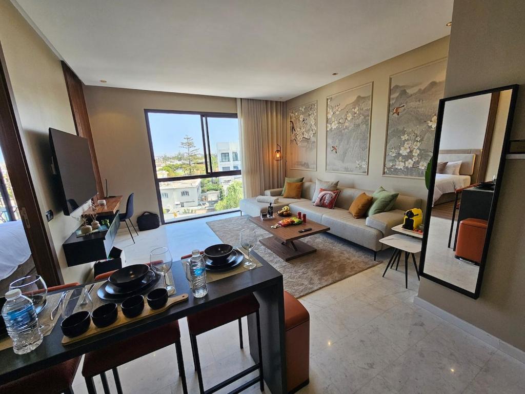 Central Luxurious & Great Location Ultra Fast Wi-Fi In The Heart Of Casablanca Oasis Disrict ...