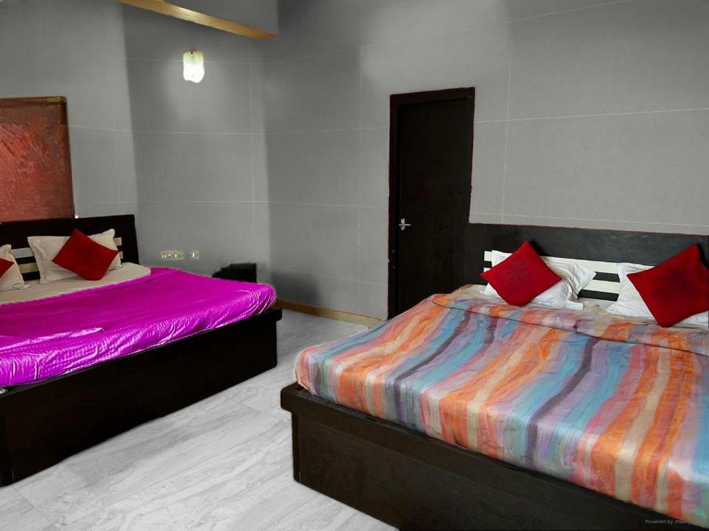 Arya beach Resort with Pool, Jāmb (updated prices 2026)