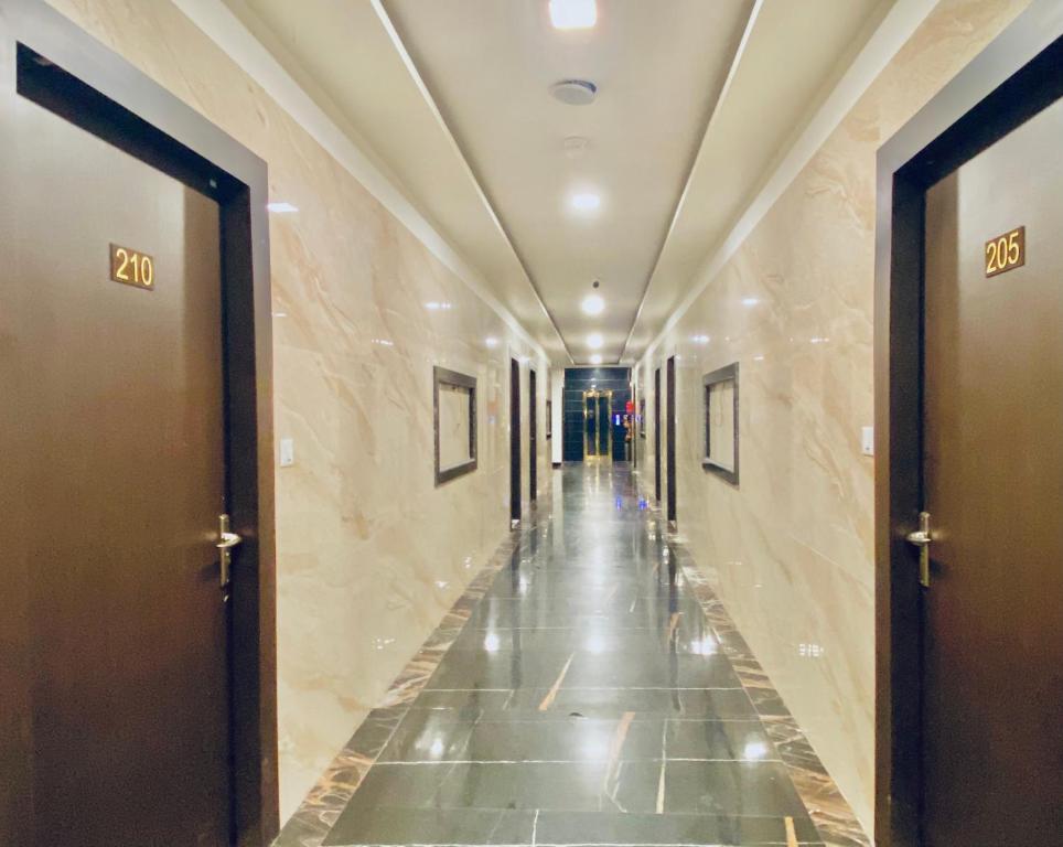 wingate regency, Vrindāvan (updated prices 2025)