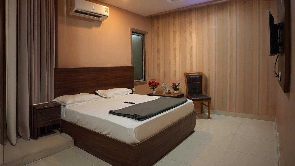 Hotel Neelam Bar & Restaurant, Sheoganj (updated prices 2025)