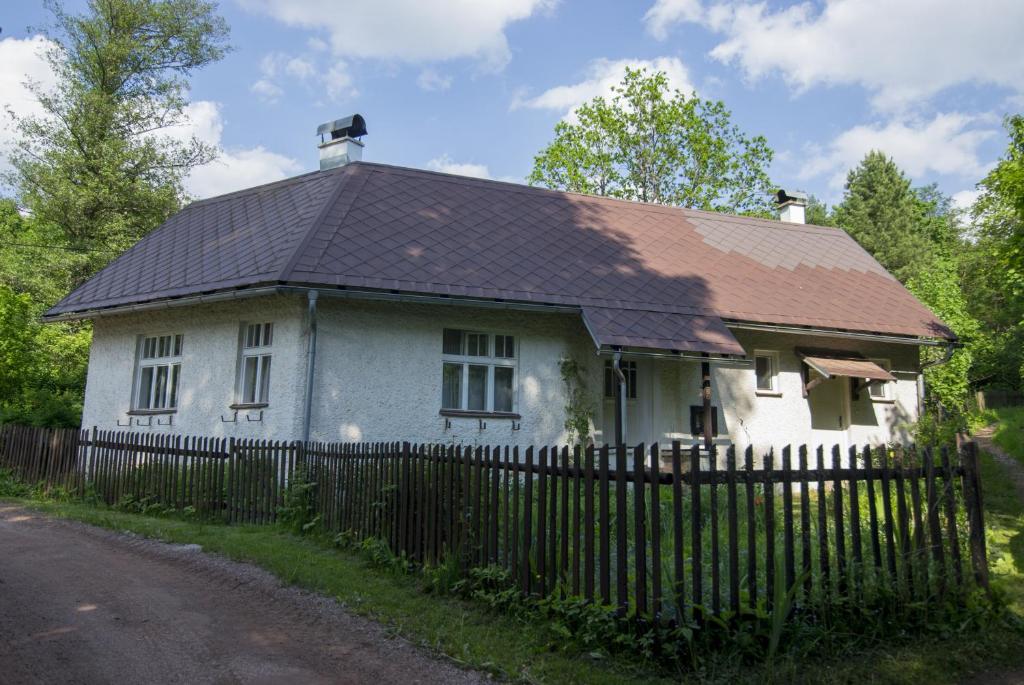 Ubytování u lesa pod roklí, Rudník (updated prices 2025)