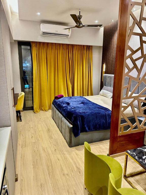 The Bourbon Suite - Galaxy Blue Sapphire Plaza Greater Noida, Ghaziabad ...
