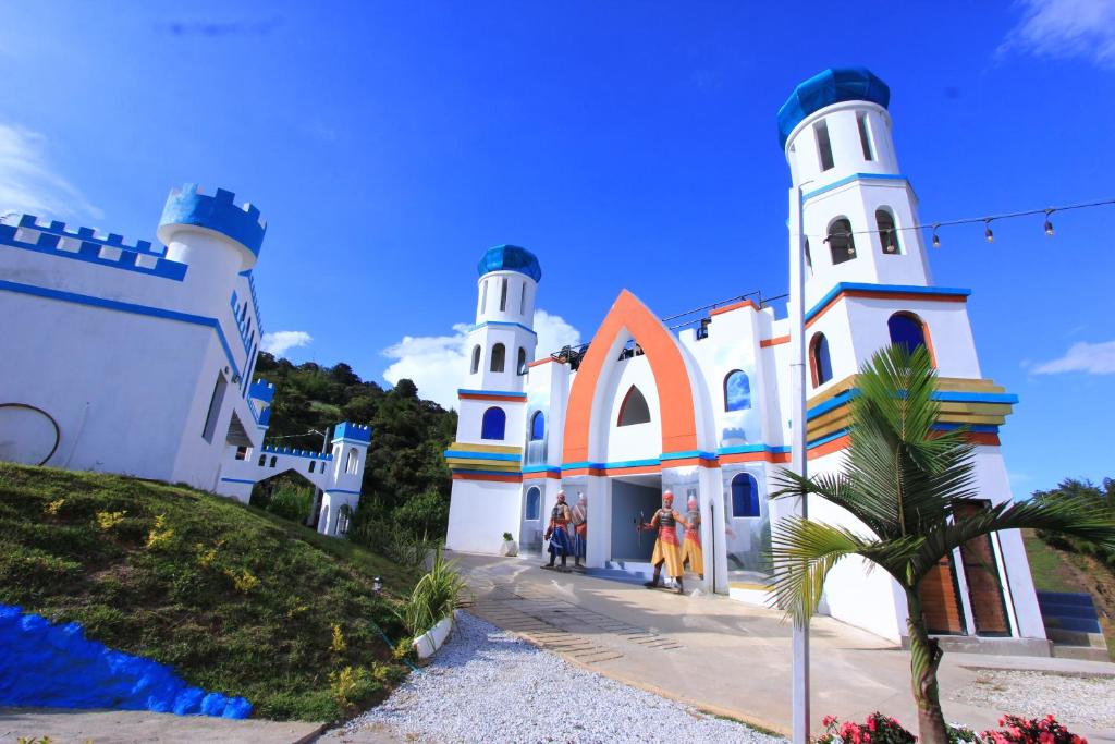 Hotel y Termales Castillo Del Lago Guatape, Horizonte (preços ...