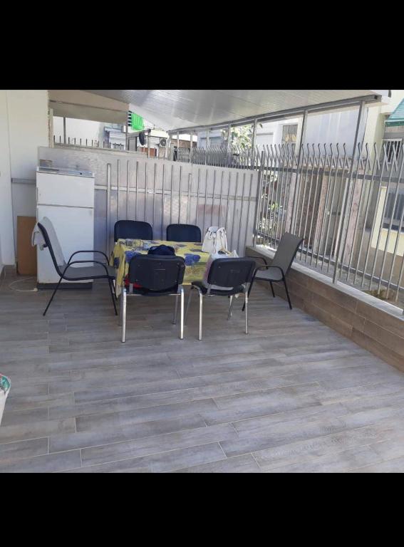 Todevski, Неа-Калликратия (актуальные цены 2025 года)