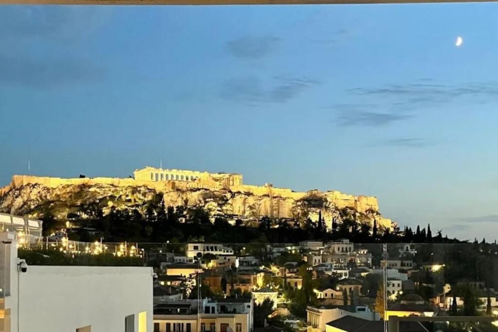 Monastiraki 2 Bedroom Acropolis View with Terrace, Athens (updated prices 2025)
