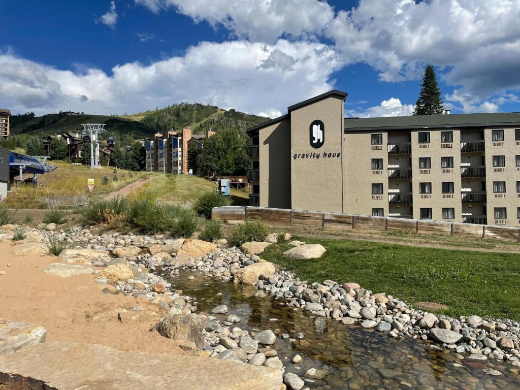 Gravity Haus Steamboat, Steamboat Springs (updated prices 2025)