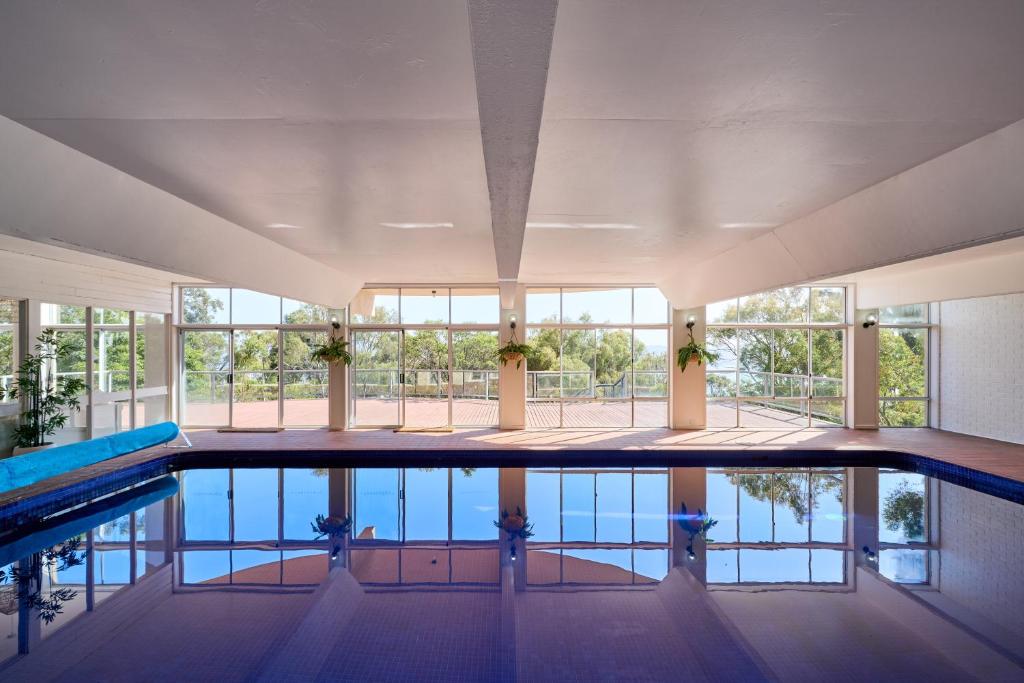 Alpine Nelson - With Indoor Pool & Sauna, Sandy Bay (updated prices 2026)