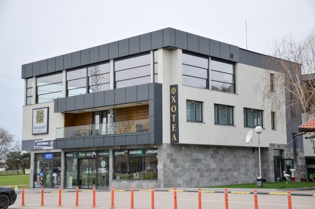 Danchev Hotel, Slivo Pole (updated prices 2026)
