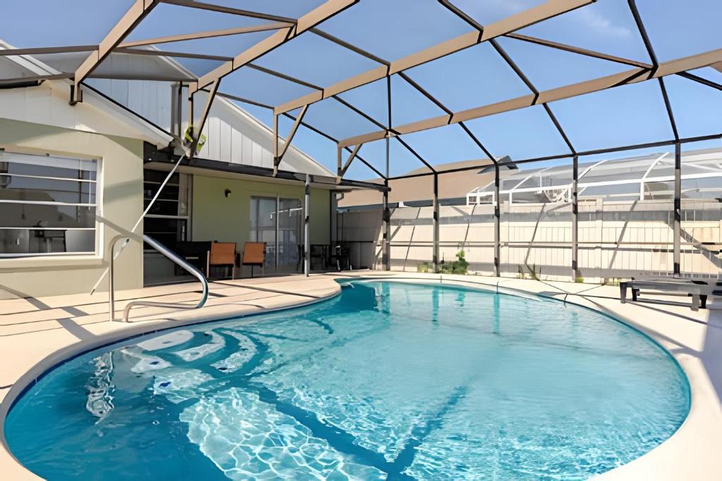 Lakeside View Pool Home, close to Disney, Malls, Kissimmee (updated ...