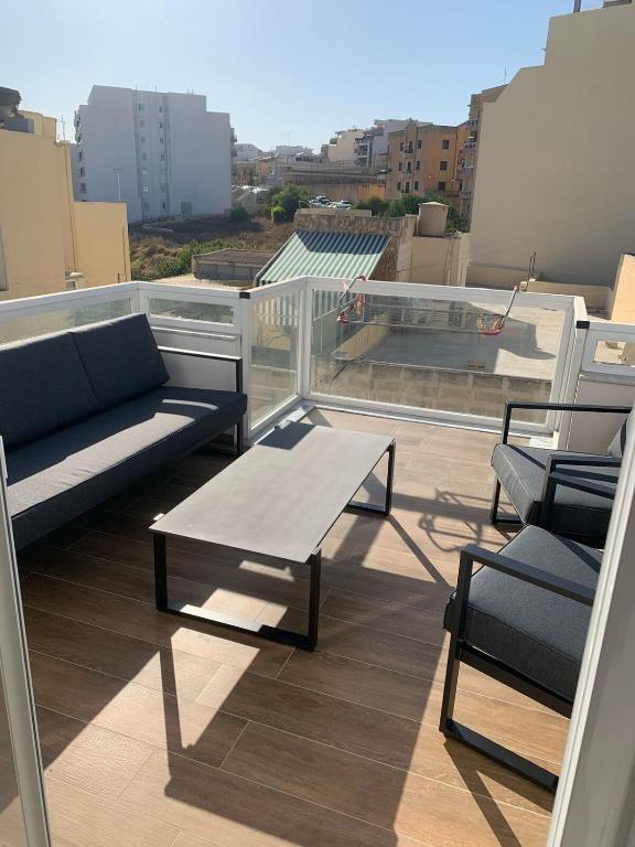Moon suites, St Julian's (updated prices 2026)