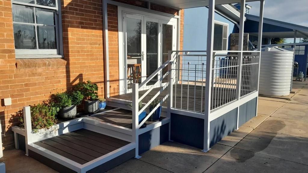 Bower's Crest, Kandos (updated prices 2025)