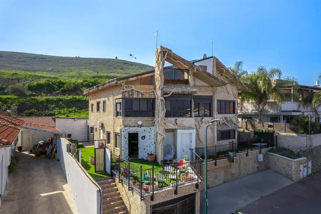 נוף בראשית - וילת 5 מהממת עם בריכה ו-3 סוויטות, Jabneel (aktualisierte ...