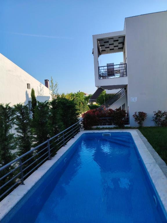 Erida, Ofrínion (updated prices 2025)