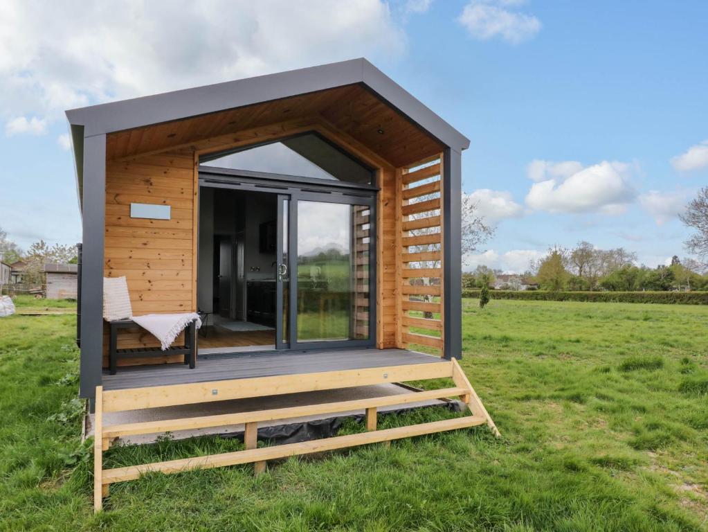 Elmside Lodge, Welland (updated prices 2026)