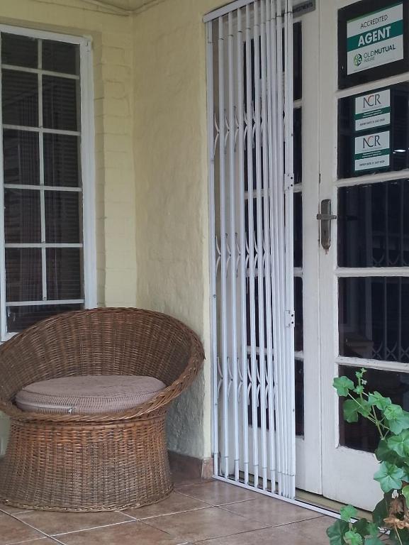 Alexandra Bed & Breakfast, Pelham (updated prices 2025)