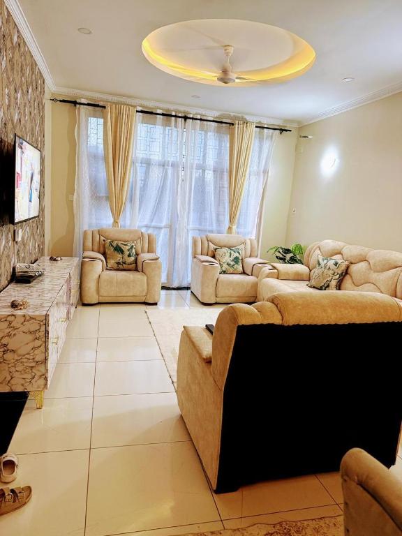 Himaya Apartment suits, Mombasa (updated prices 2025)