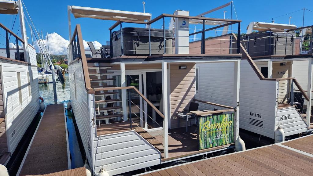 Bamboo Floating House, Portorož (preços atualizados para 2025)