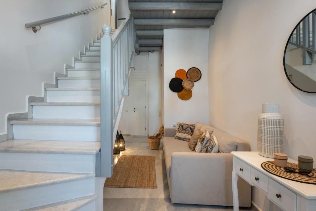 Caper-2 Bedroom traditional home with amazing view, Naousa (updated ...