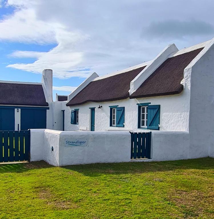 Strandloper Cottage, Struisbaai (ažurirane cene za 2025. godinu)