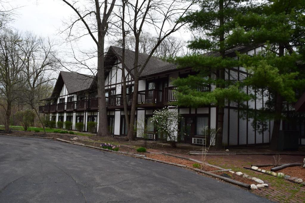 Spring House Inn, Porter (updated prices 2025)