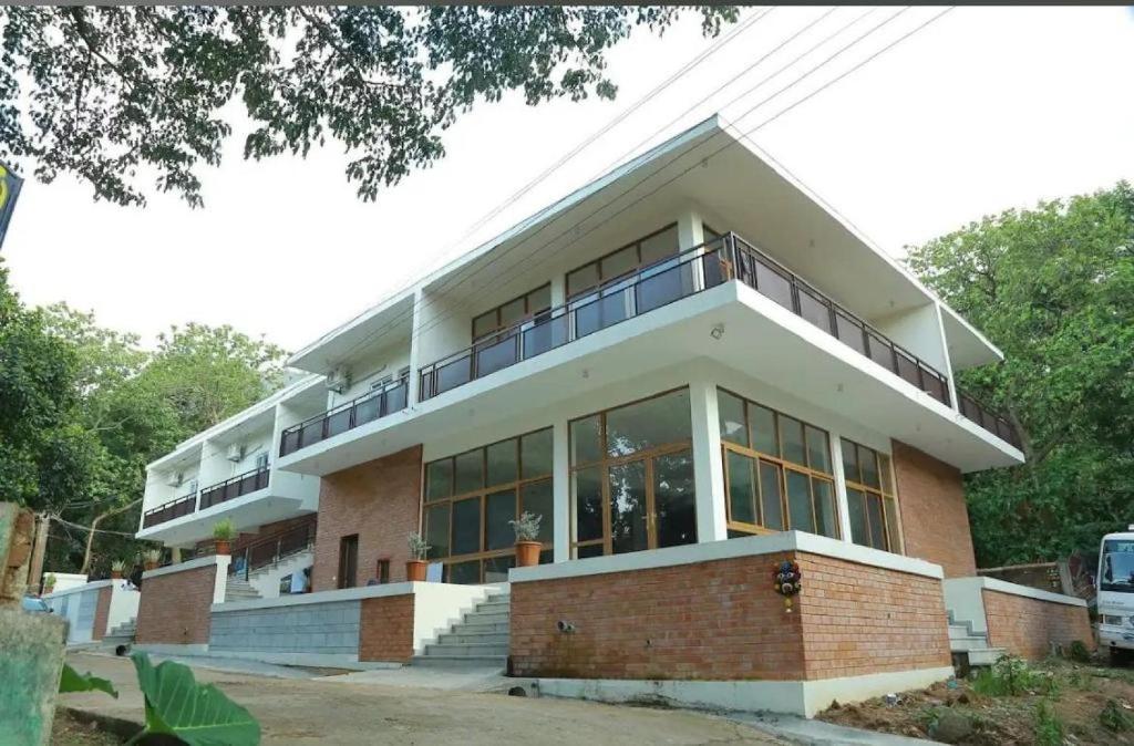 RS Honey Stay, Shencottah (updated prices 2025)