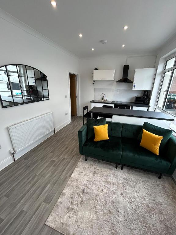 Apartment - Poole High Street, Poole (updated prices 2025)