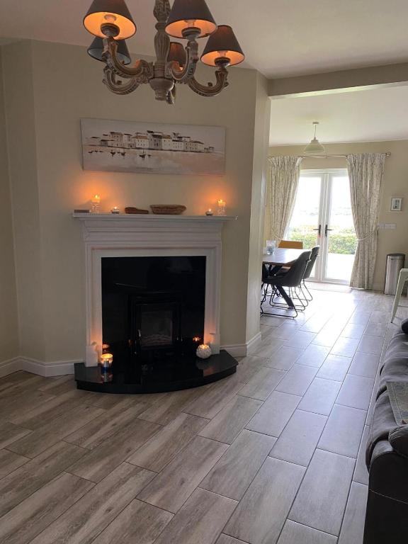 Coastal Retreat near Bundoran, Surfing, Beaches, Fishing, Tullaghan ...