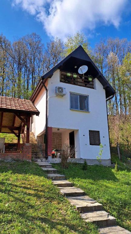 Vila Raj, Gornja Toplica (aktualisierte Preise für 2025)