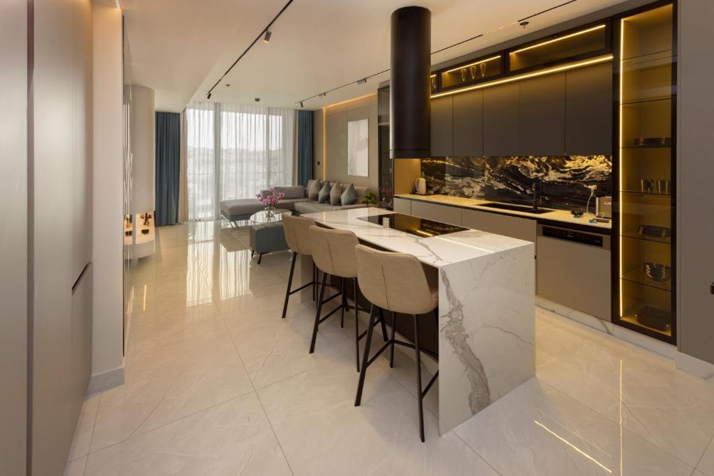 Luxurious in Abdoun Tower at 11th Floor, Amán (precios actualizados 2026)
