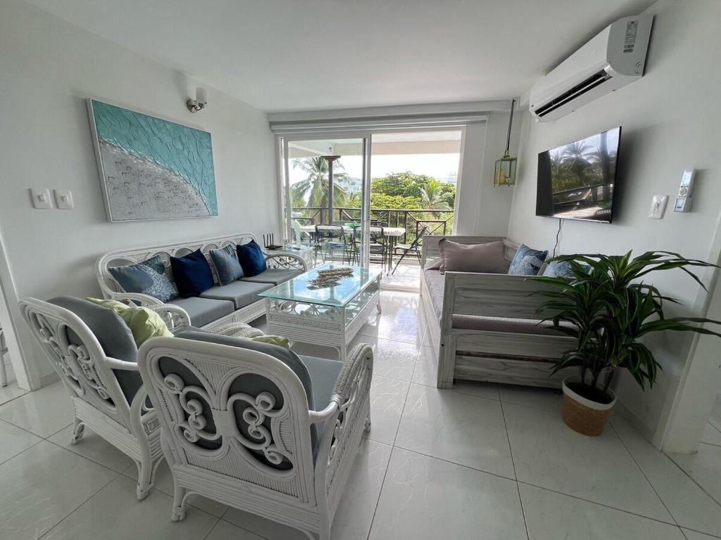 Apartamento remodelado con balcón y cerca a playas, San Andrés (updated ...