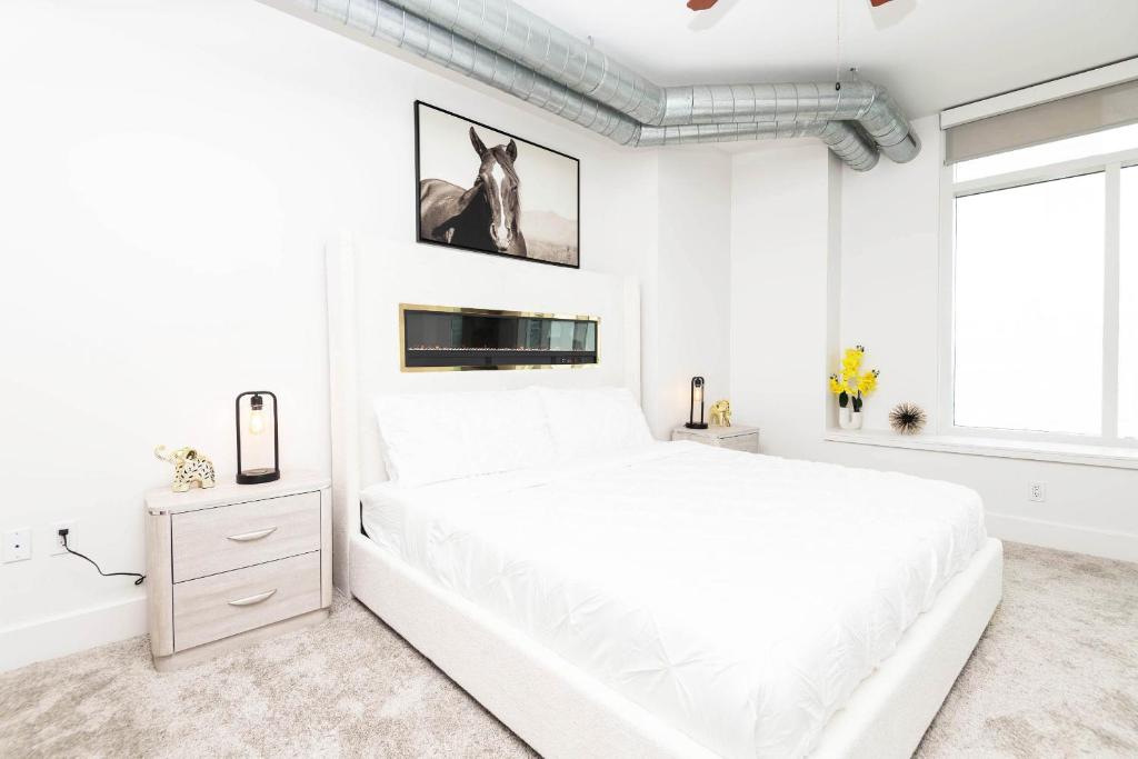 Sky-Rise Apartments, Los Angeles (updated prices 2025)