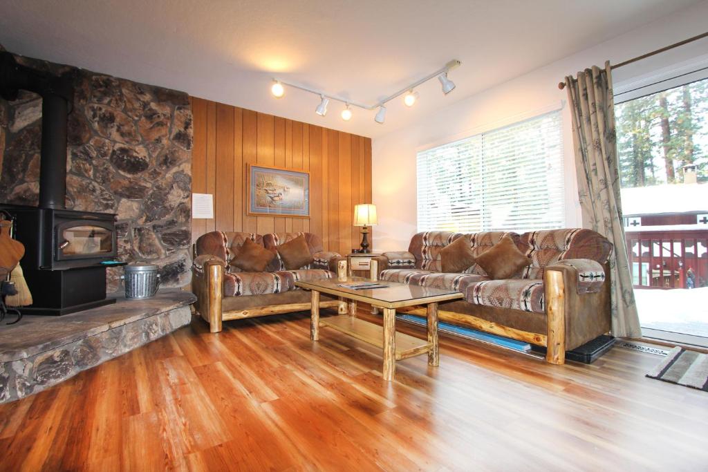 HCC0612 - Sitzmark Ski Condo townhouse, South Lake Tahoe (updated ...