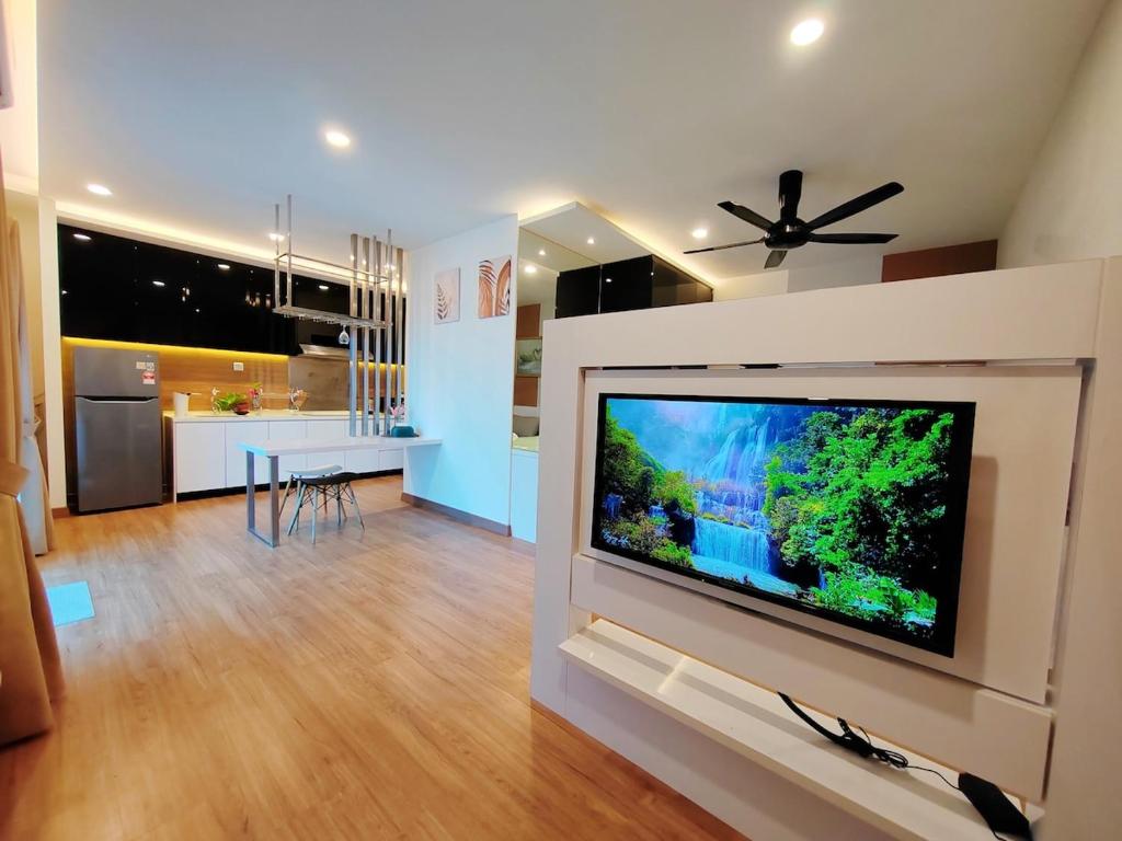 Symphony Tower Premium Studio with Wi-Fi & Netflix, Serdang (precios ...